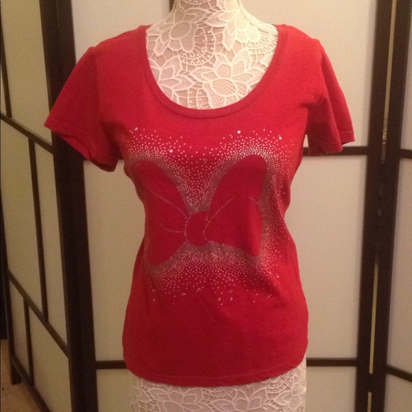Disney | Tops | Disney Minnie Top | Poshmark